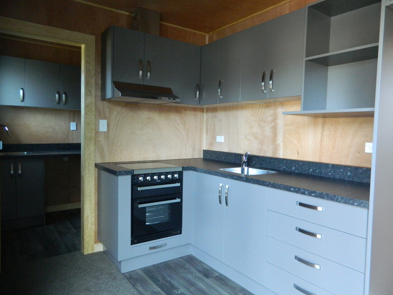 40 FT Self Contained Container for Bannockburn | Taylor Made Container ...